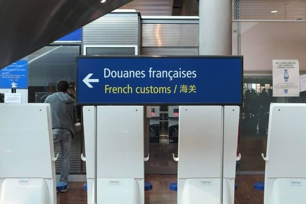 New French Customs Regulation Affects Musicians Taking Merchandise to ...