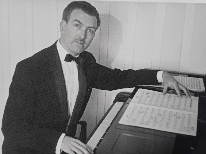 Tribute to Gil Martin | The MU