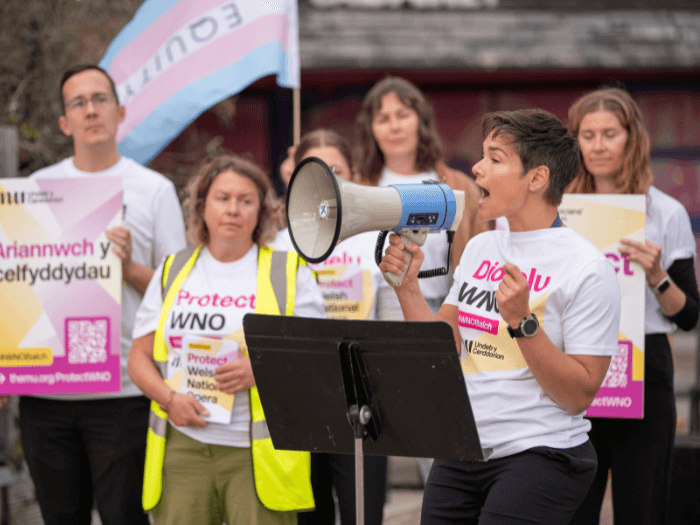How Collective Action can Strengthen Connections with Colleagues - and ...